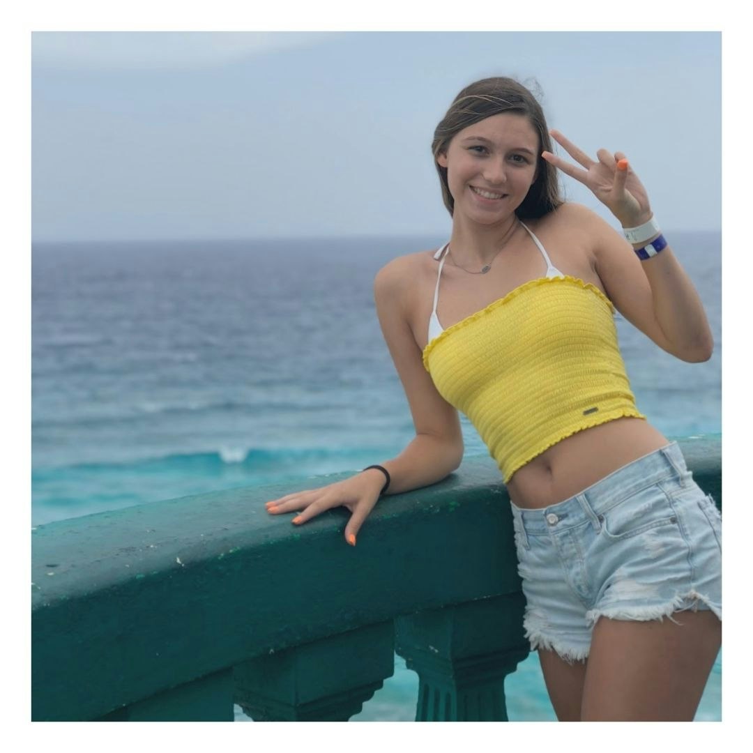 Campus Crew – Alexis Giorgetti • LeadAbroad