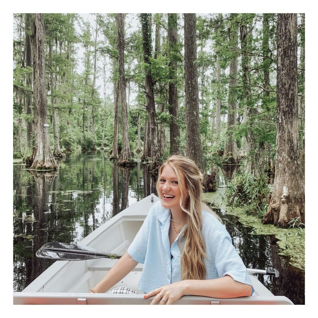 Campus Crew – Anna Carroll • LeadAbroad