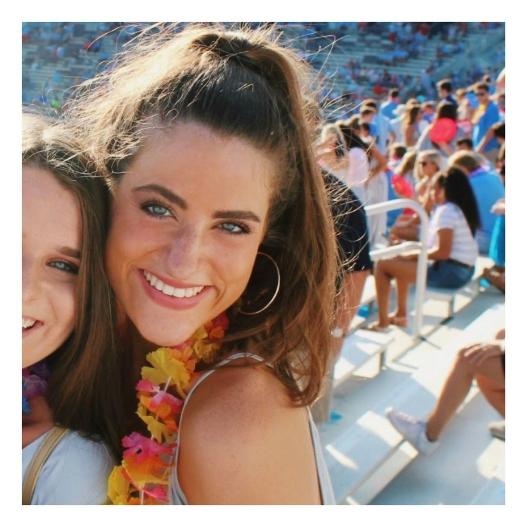 Campus Crew – Caitlyn Loiacono • LeadAbroad