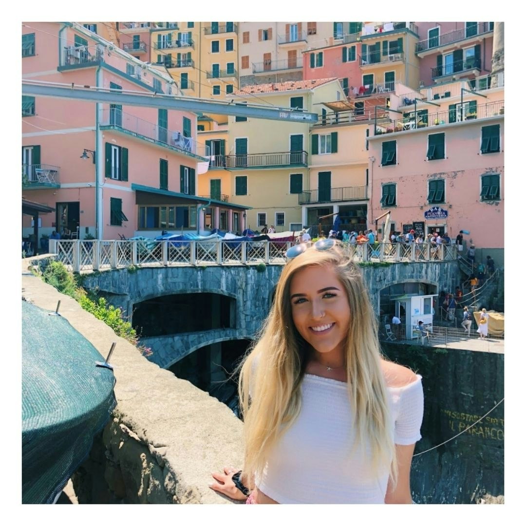 Campus Crew – Josie Reynolds • LeadAbroad