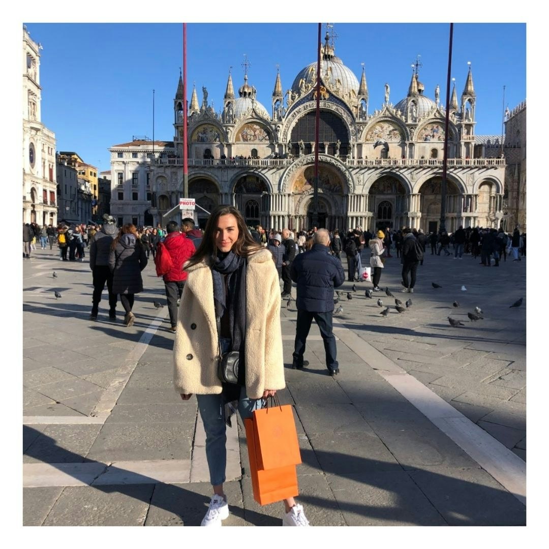 Campus Crew – Sarah Elizabeth Bolke • LeadAbroad