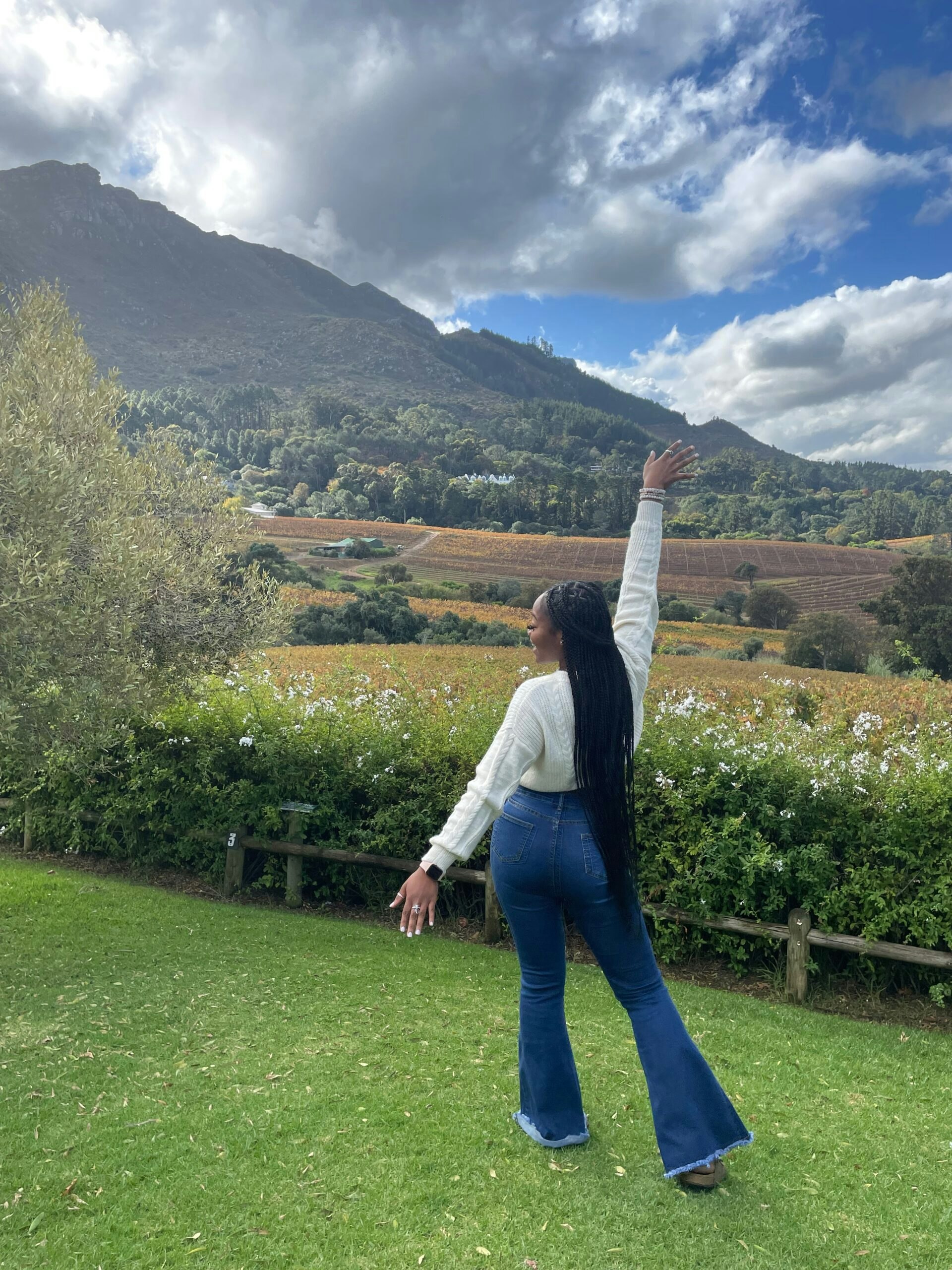 Zoe Davis • LeadAbroad